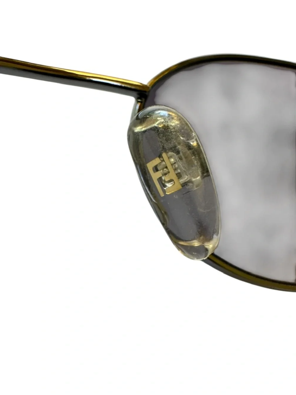 Fendi | Accessories | Fendi F576 528 Oval Sunglasses Dark Tint Lens ...